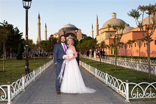 Civil Marriage in Istanbul